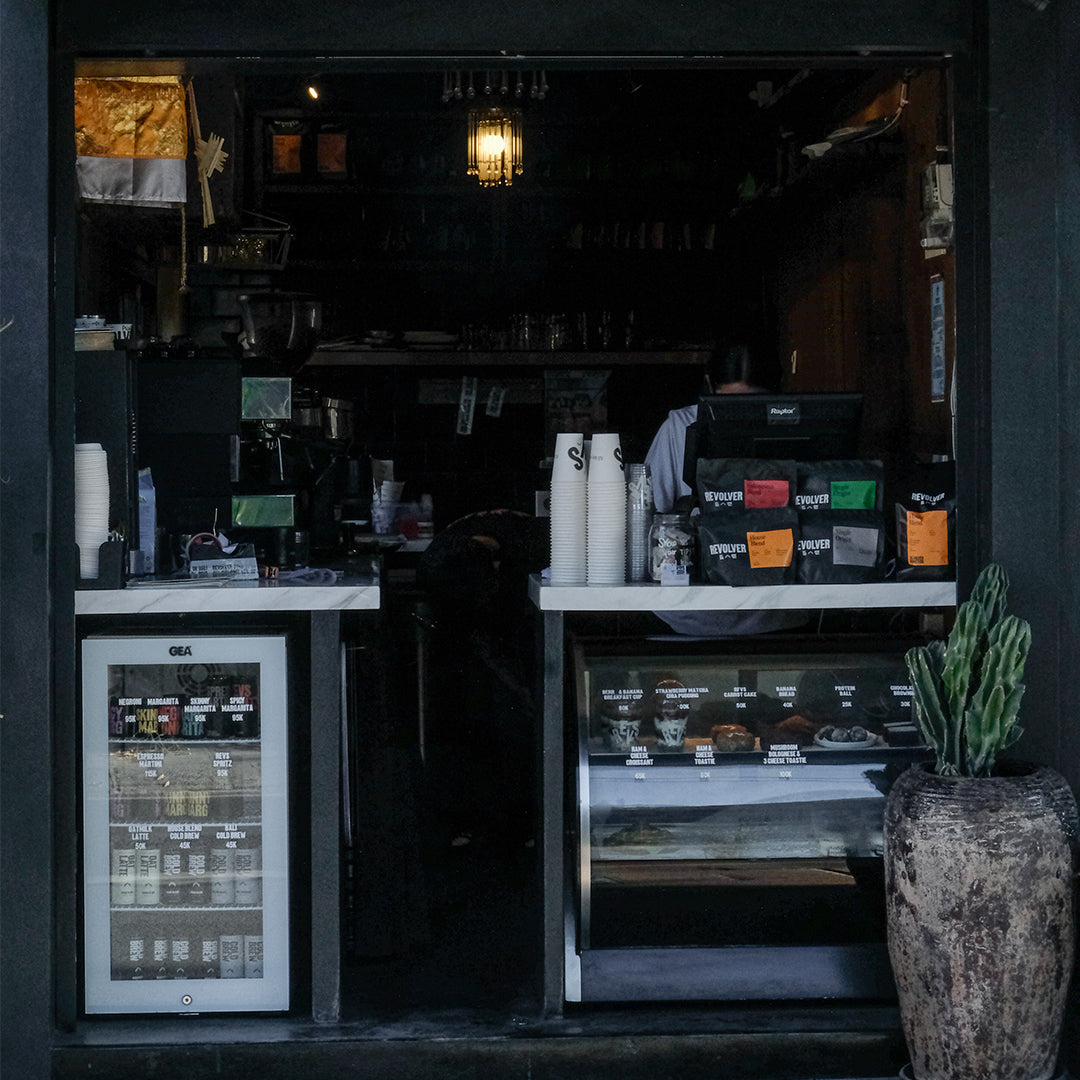 Canggu Window – Revolver Bali